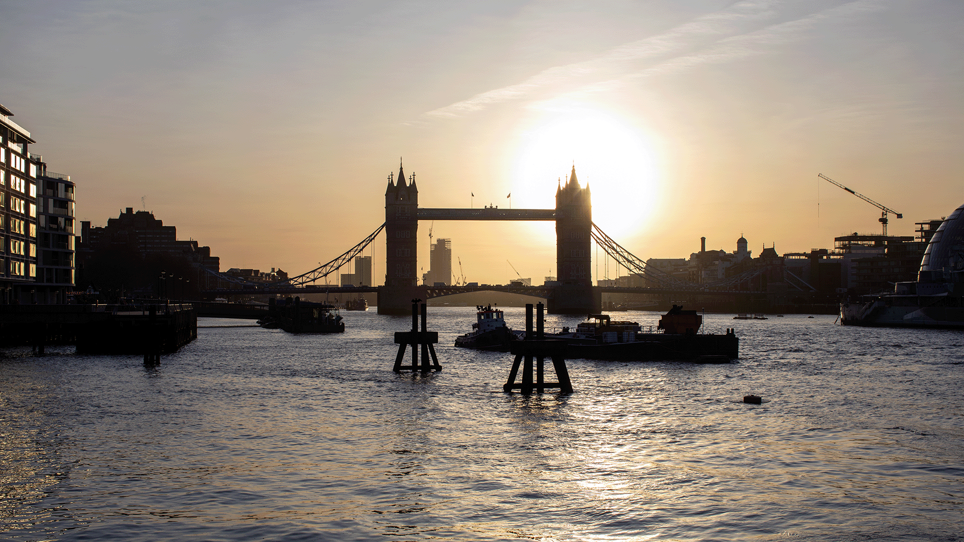 Thames bridges | Port of London Authority