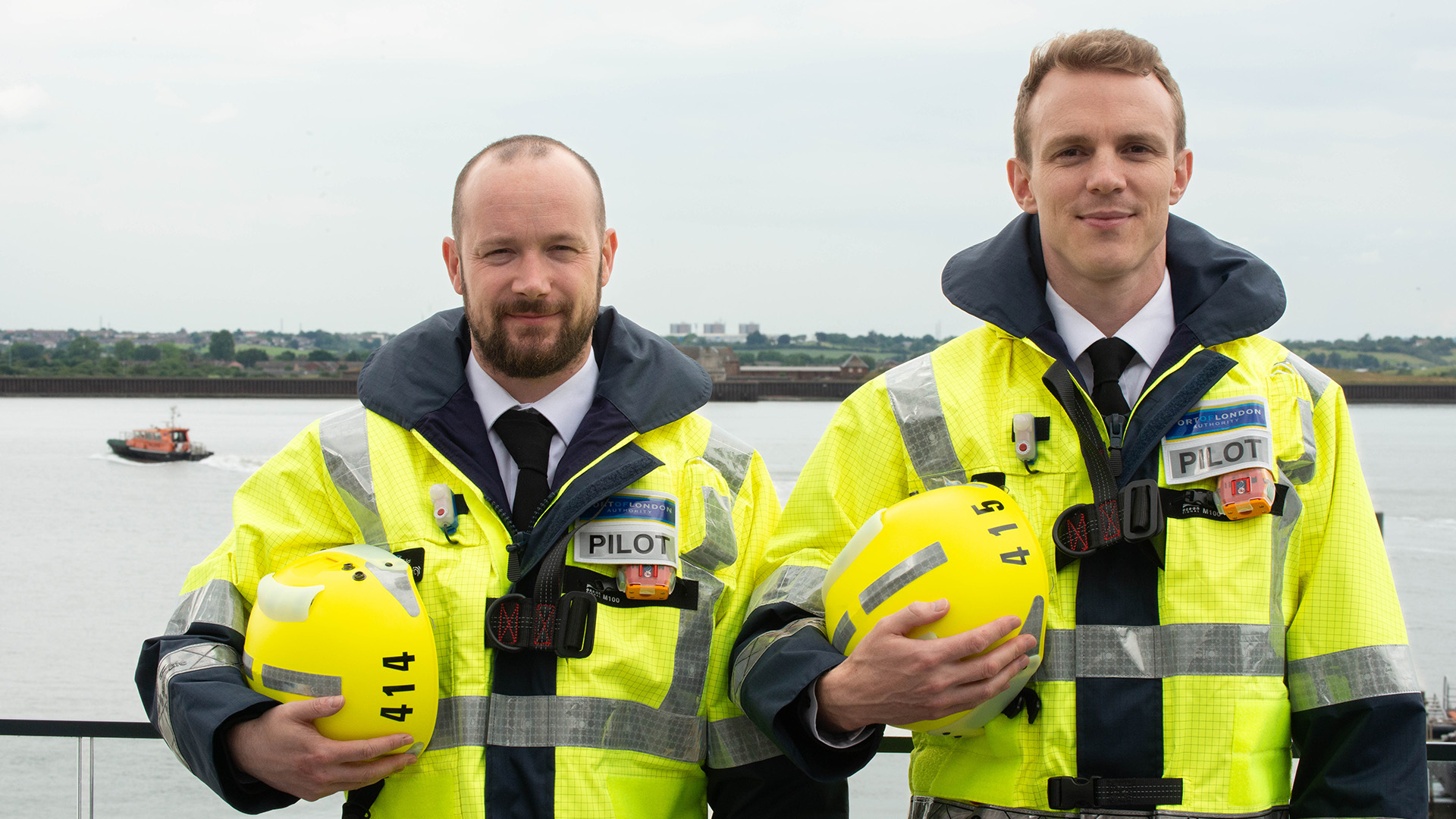 Two more Trainee Pilots take to the Thames | Port of London Authority